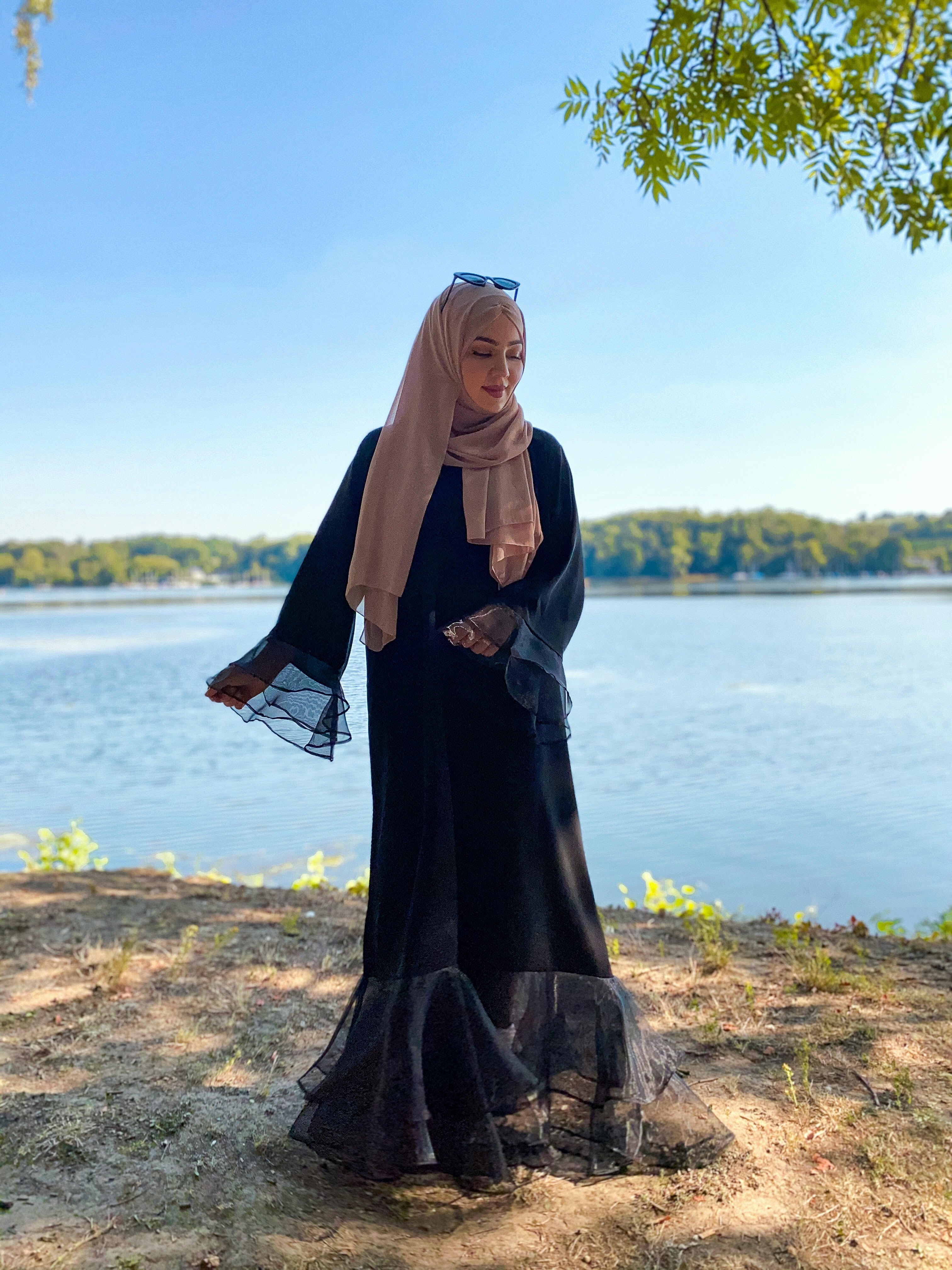 Hafsa – Emirates Dressing