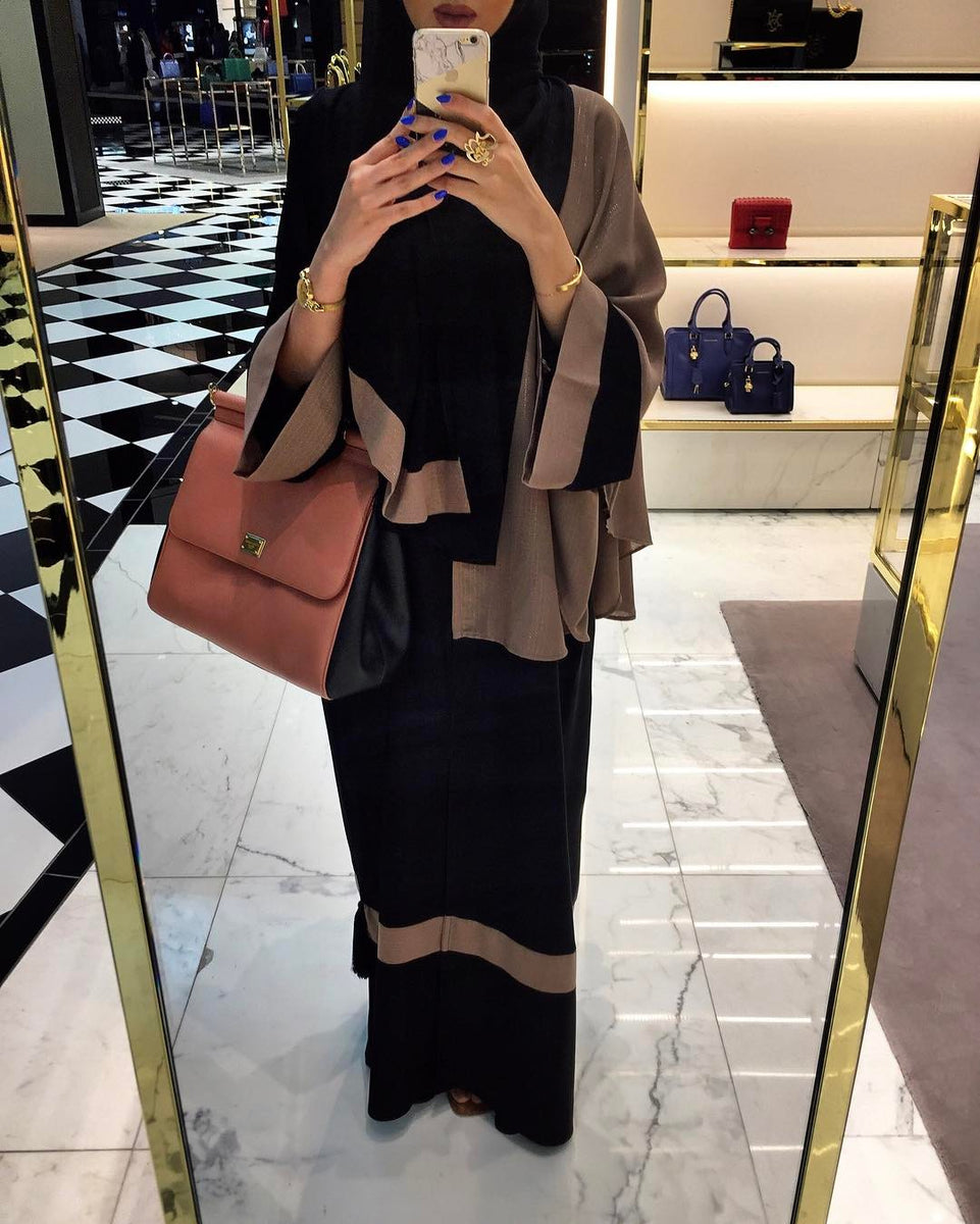 Simran – Emirates Dressing